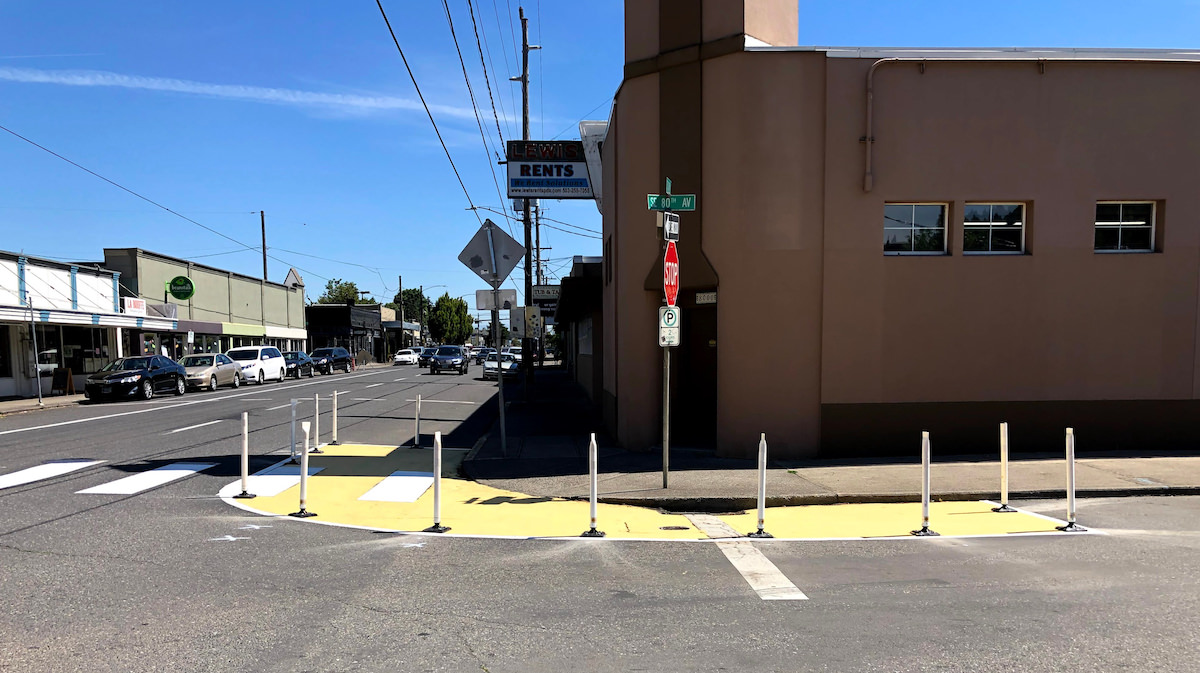 Expanded Corners Come to 80th – Montavilla News