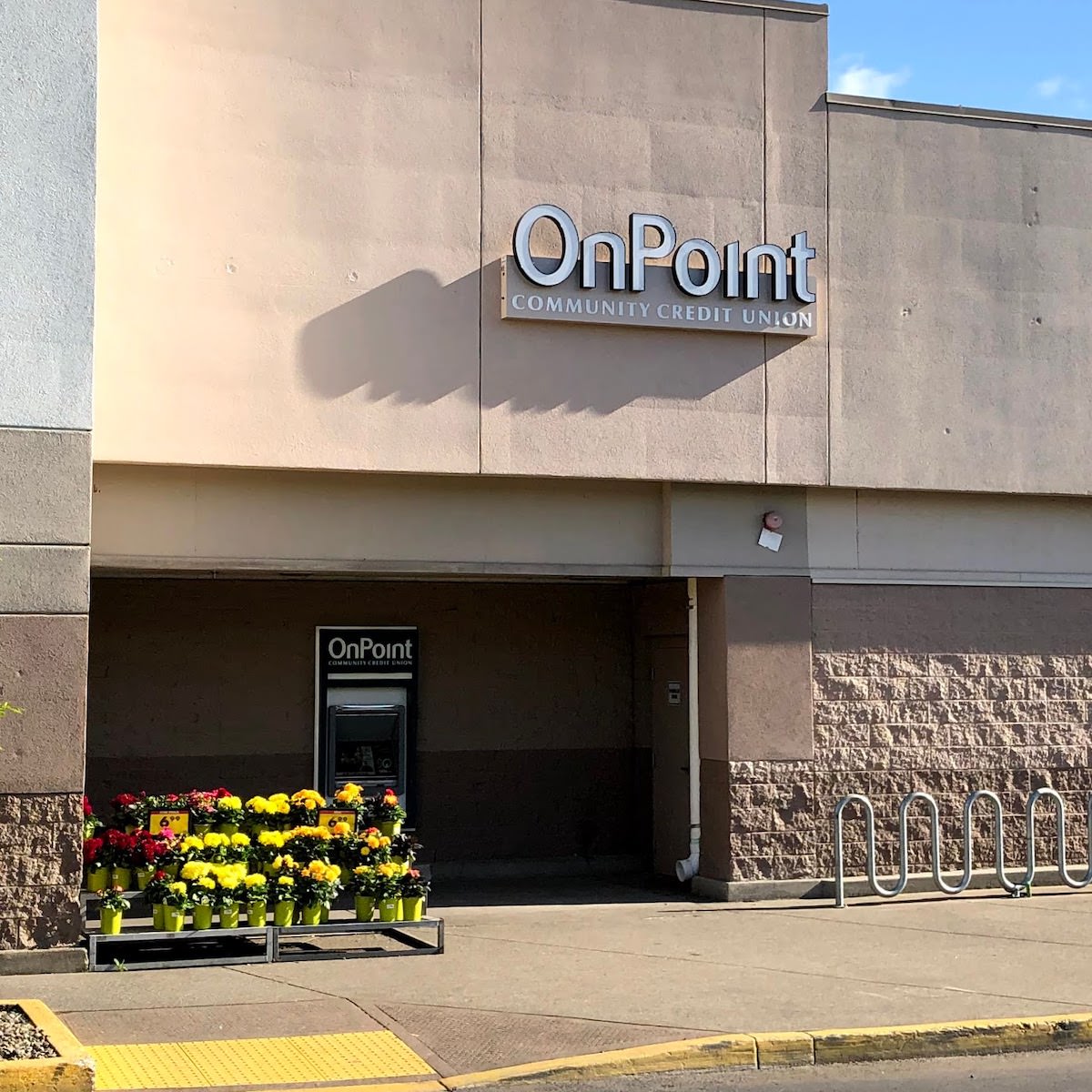 OnPoint Branch Opens – Montavilla News