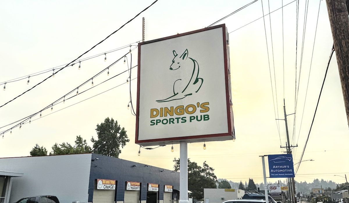 Dingo’s Sports Pub for East SE Stark – Montavilla News
